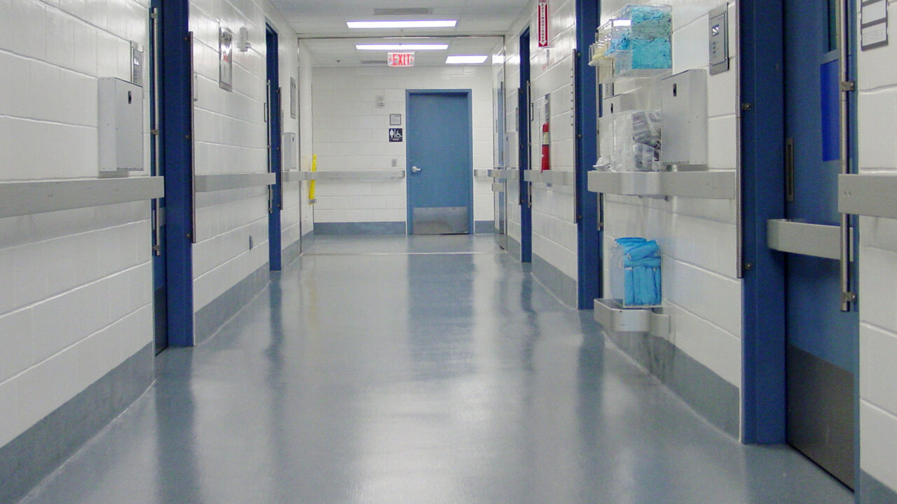 SeamTek Glasswall Epoxy Coatings - Life Science Products